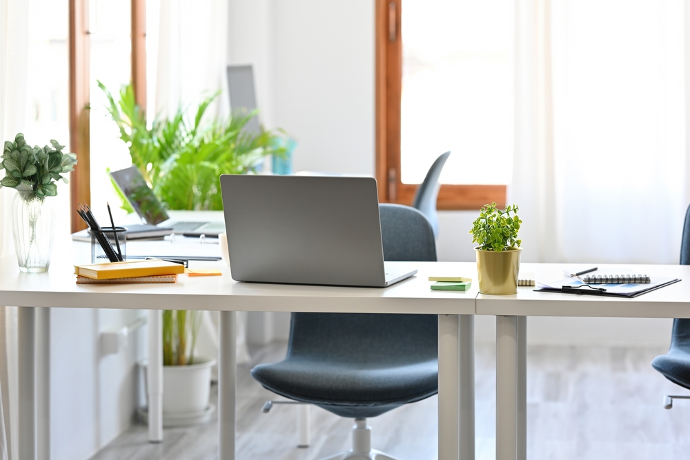 Features of an Ergonomic Computer Table That Are Worth Notable | Homeshop