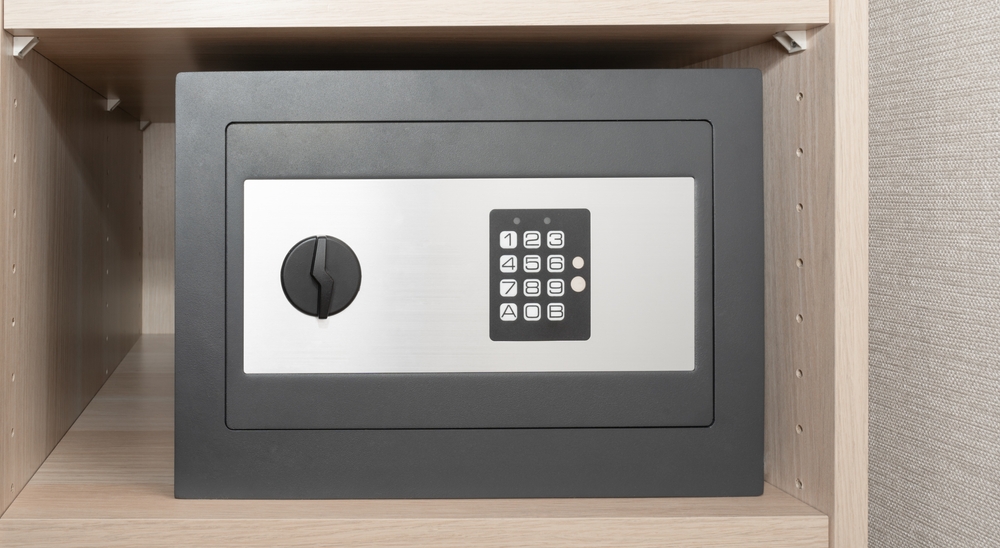 Various Types Of Office Lockers & Safes To Choose From This Year | Homeshop
