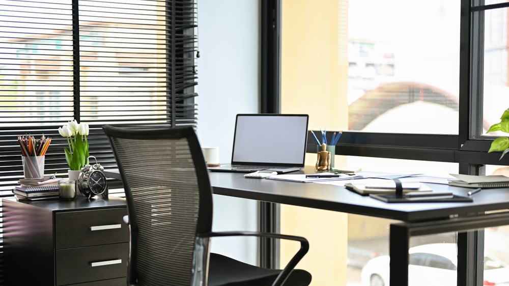 5 Trendy Workstation Ideas To Elevate Your Workspace Look | Homeshop